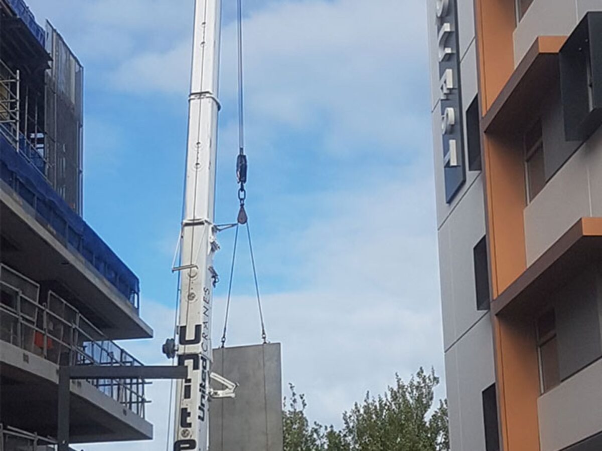 United Cranes Capability - Expert Lifting Services Overview